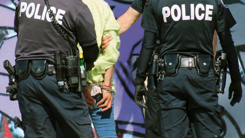 De-escalation - American Police Beat Magazine
