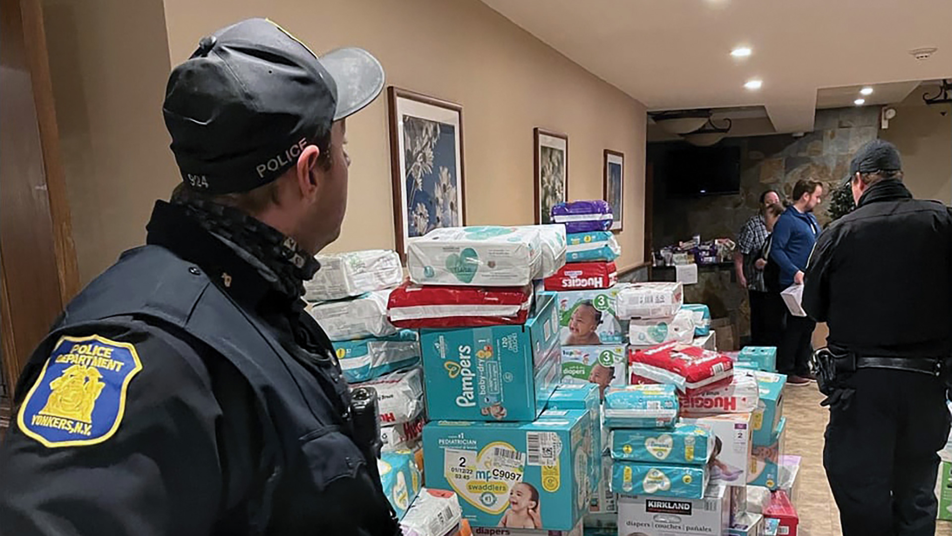 Law enforcement sends aid to Ukraine - American Police Beat Magazine