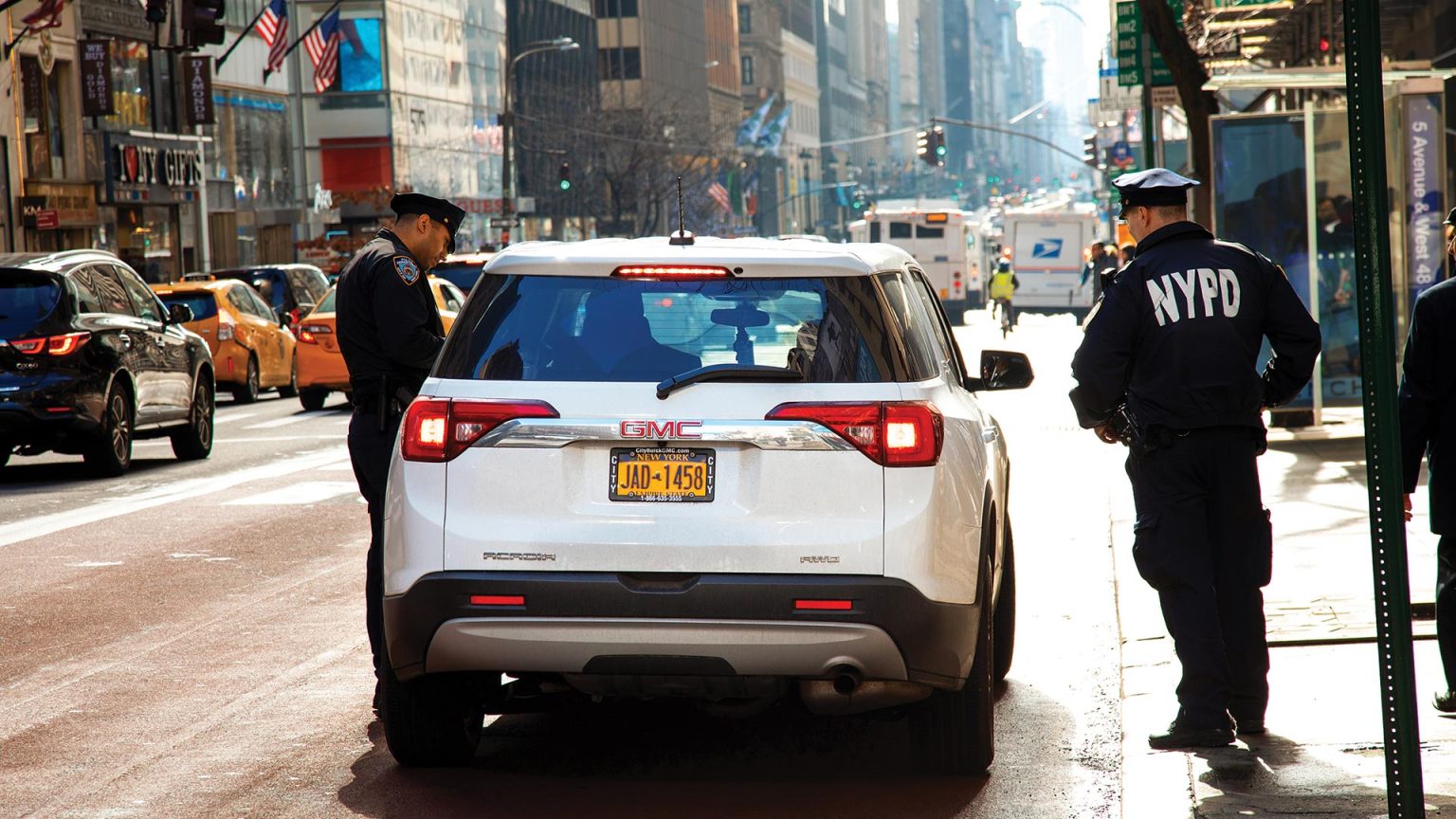 Think of de-escalation as conflict resolution - American Police Beat ...